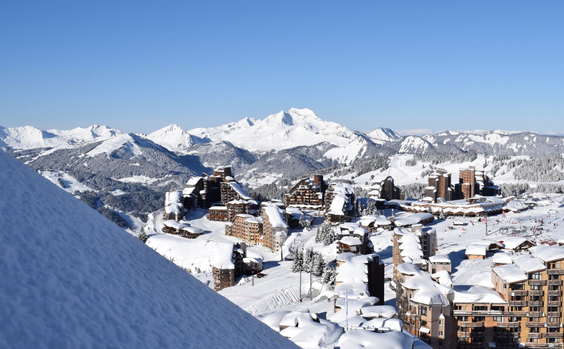Avoriaz - MINT Snowboarding