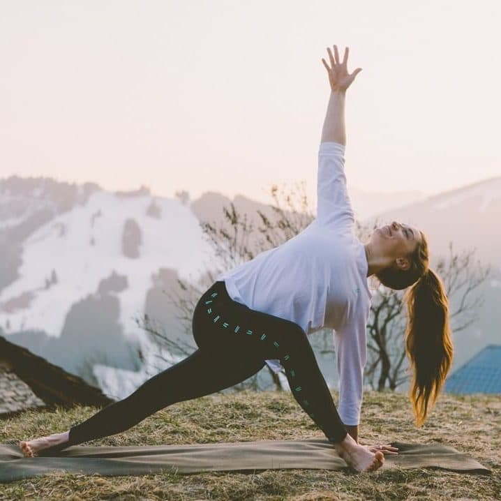 FEAR, FLOW & SNOW YOGA CLINIC FOR DECEMBER SNOWBOARD CAMPS - MINT ...