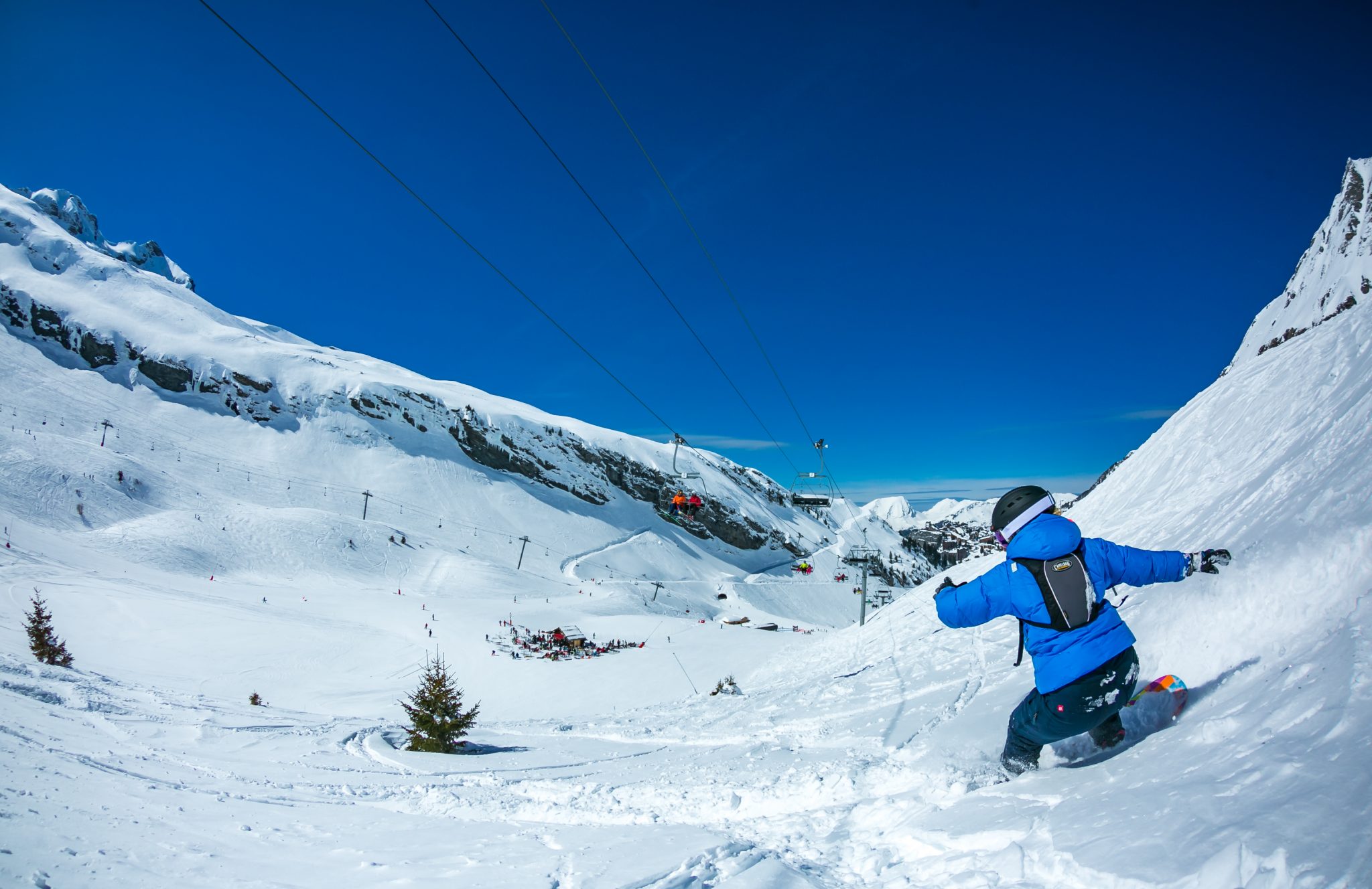 WHY GO ON A GIRLS SNOWBOARD CAMP? - MINT Snowboarding